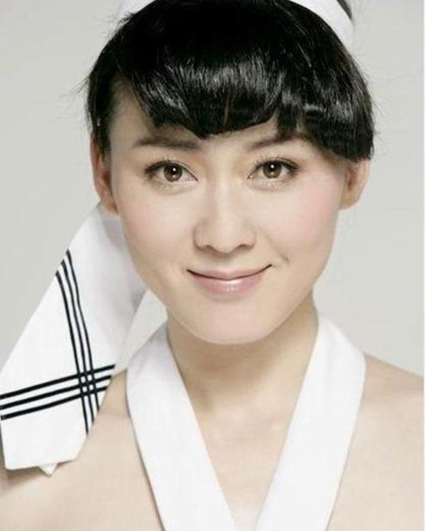 Actor Li Lin: Divorced because of her ex-husband slap in the face, her ...