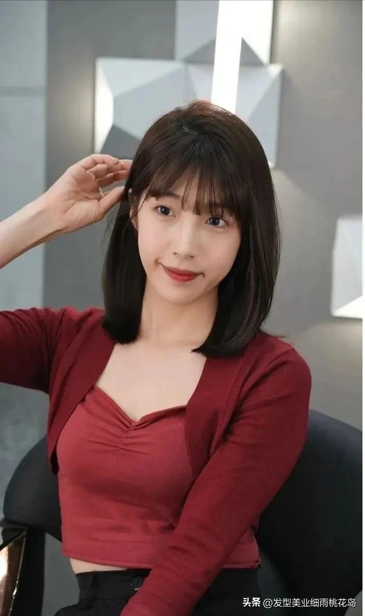 Chinese clavicle hair - iNEWS