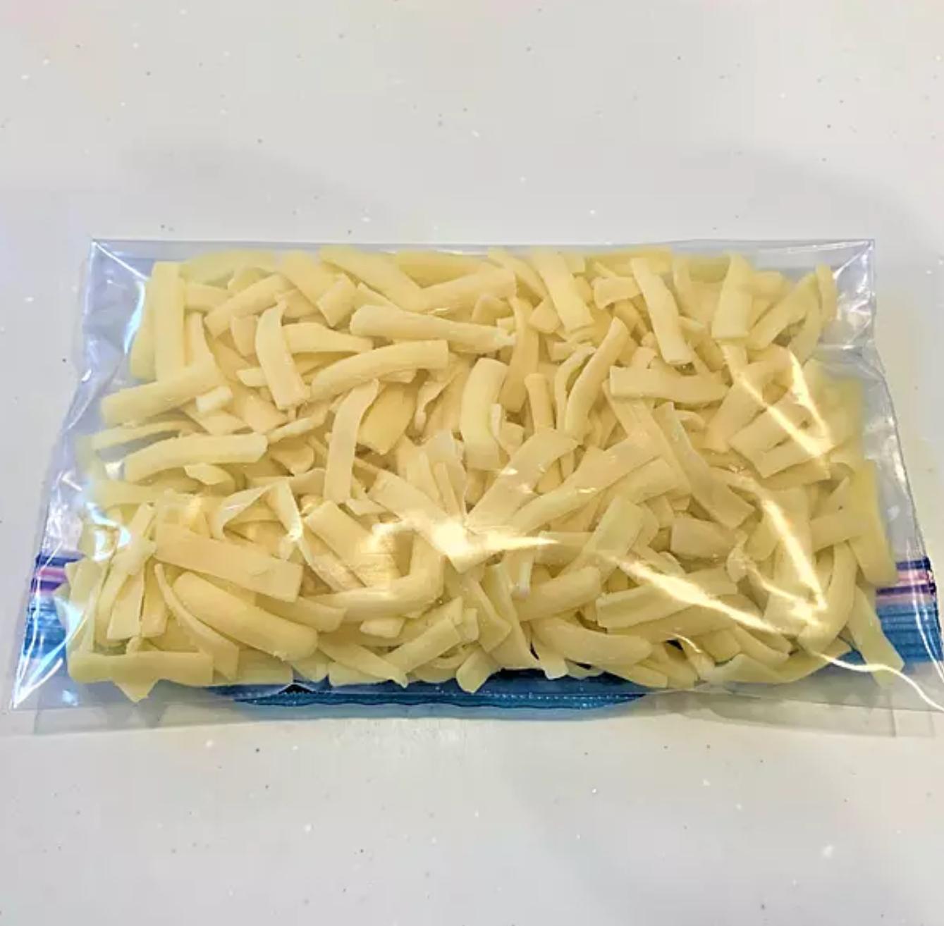 How to freeze the shredded cheese so that it stays loose and does not ...