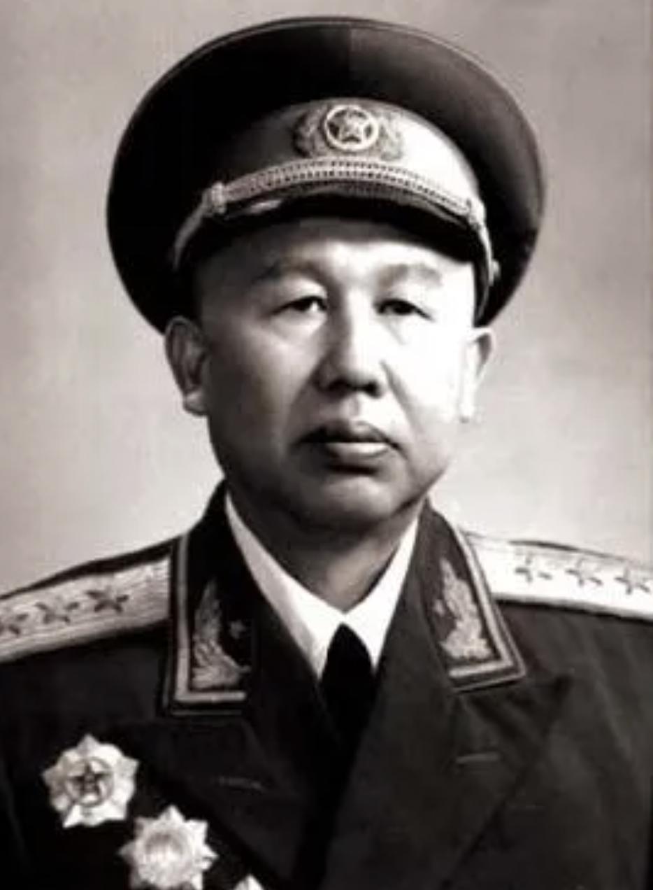 General Wang Ping, Huang Yongsheng's old partner: Huang Yongsheng didn ...