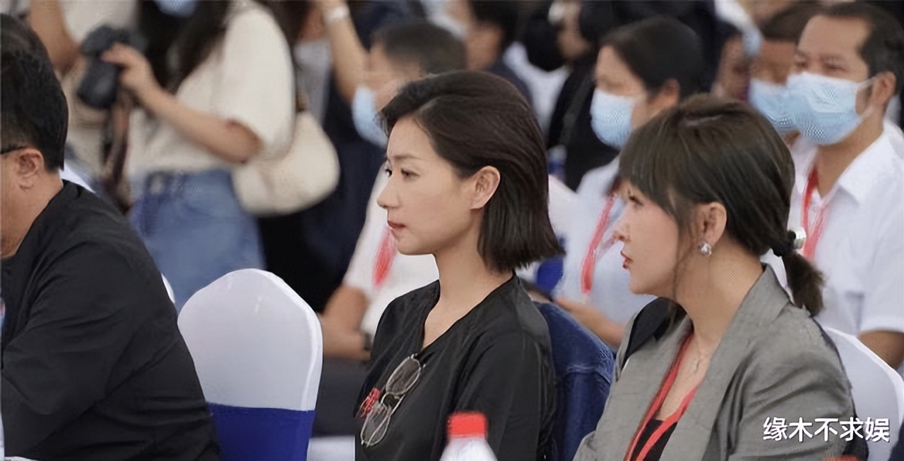 Yang Yang's new film Reuters picture, 180cm tall is very tall, the eyes ...