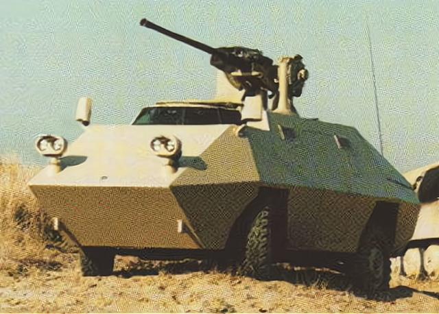 Otto Mera R3 armored car, a small armored car from Italy - iNEWS