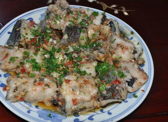 Southern Anhui noodles steamed vegetables, strange food customs - iNEWS