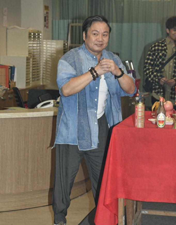 The recent news of 68-year-old TVB Green Leaf Luo Mang has been ...