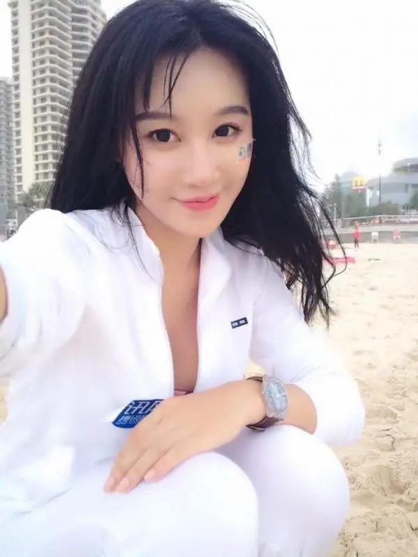 Mingyang Entertainment - Beauty Star - Fan Ling - iNEWS