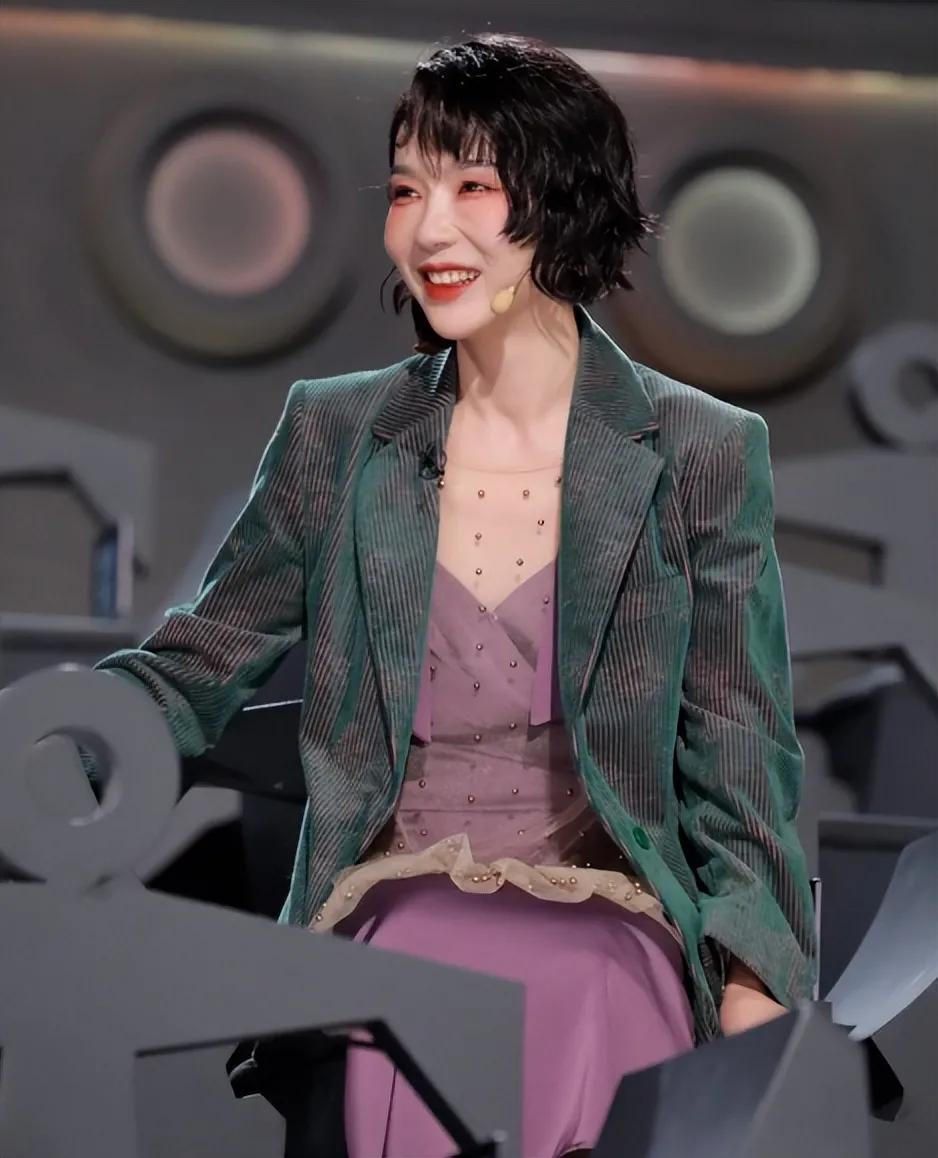 Liu Lian is so beautiful - iNEWS