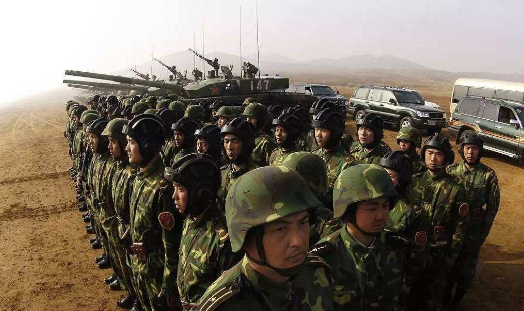 How many troops does a group army have, and what is its configuration ...