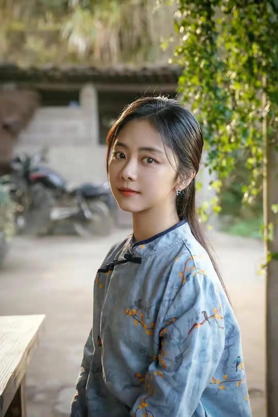 Tan Songyun is so beautiful - iNEWS