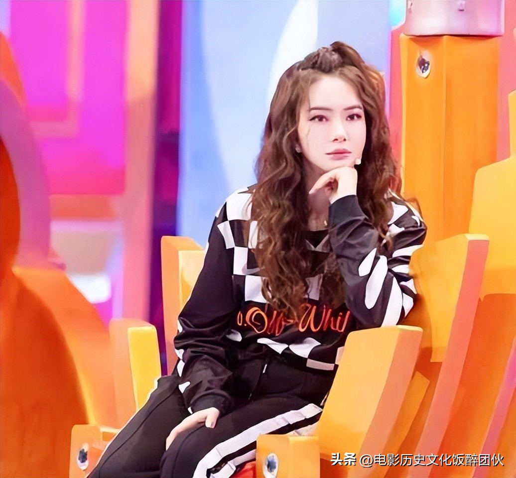 The exquisite beauty Qi Wei is also a "rabbit head maniac". What is the ...