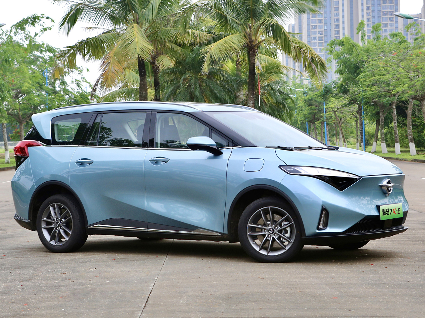 Haima MPV new car exposure, 2+2+3 layout, no need to burn oil, 510km ...