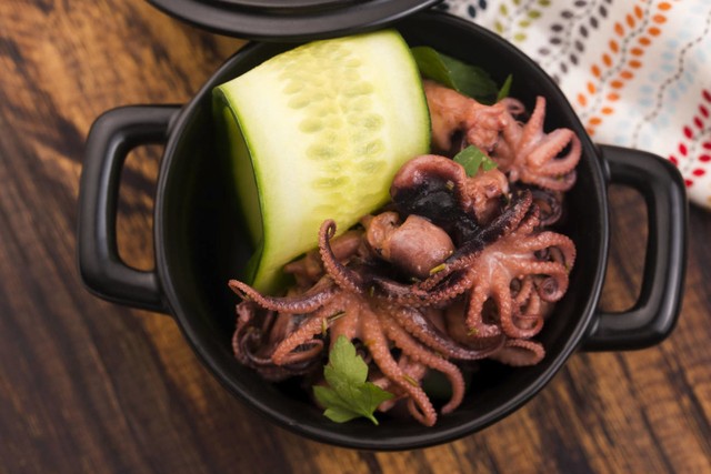 A special summer menu with octopus feet and unagi rice! - iNEWS