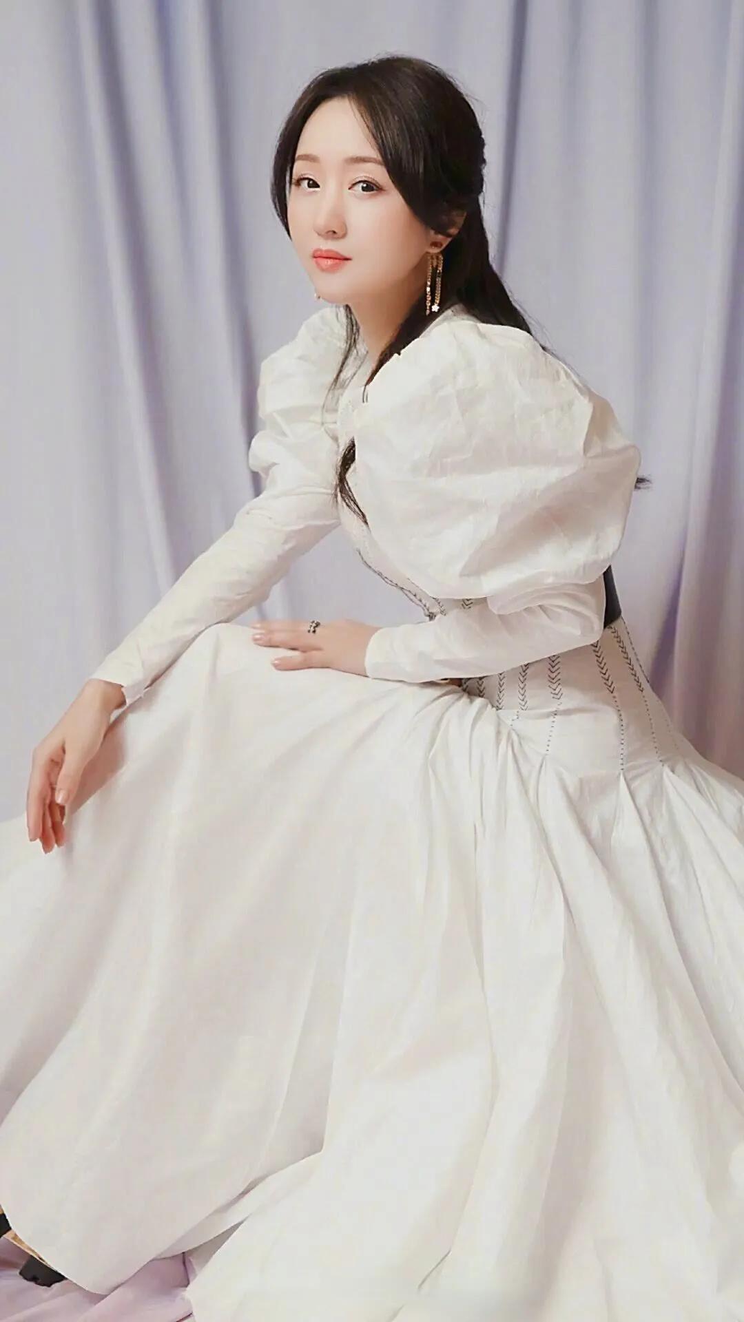 Yang Yuying - iMedia