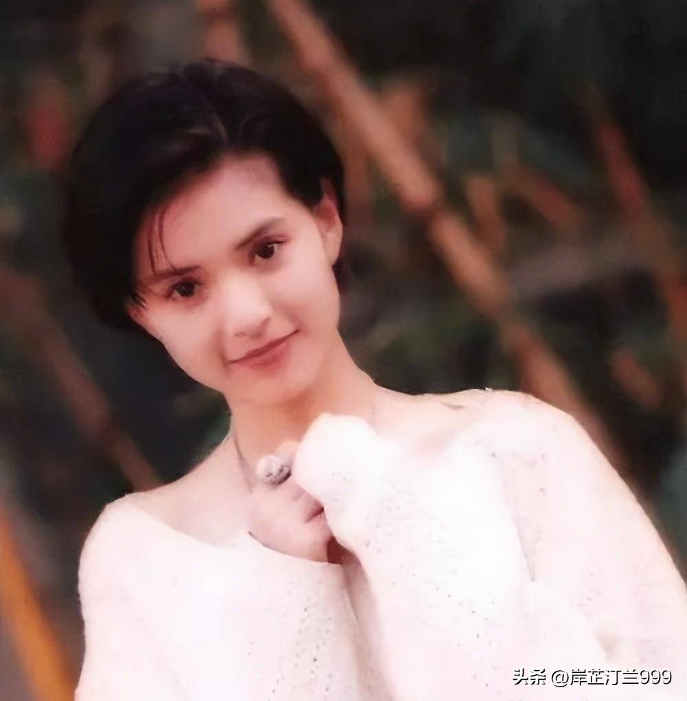 Li Ruotong, the fairy in the world - iNEWS