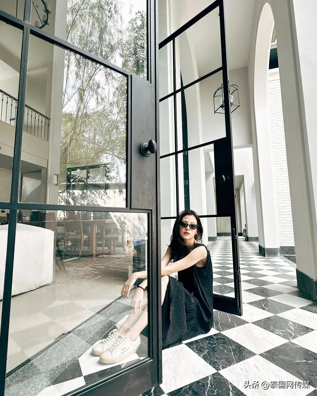 It took 2 years to complete the Thai star Baifern mansion worth 80 ...