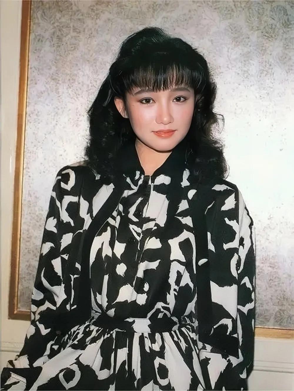 Wu Qianwei: The first-generation loli in the Hong Kong circle, what ...