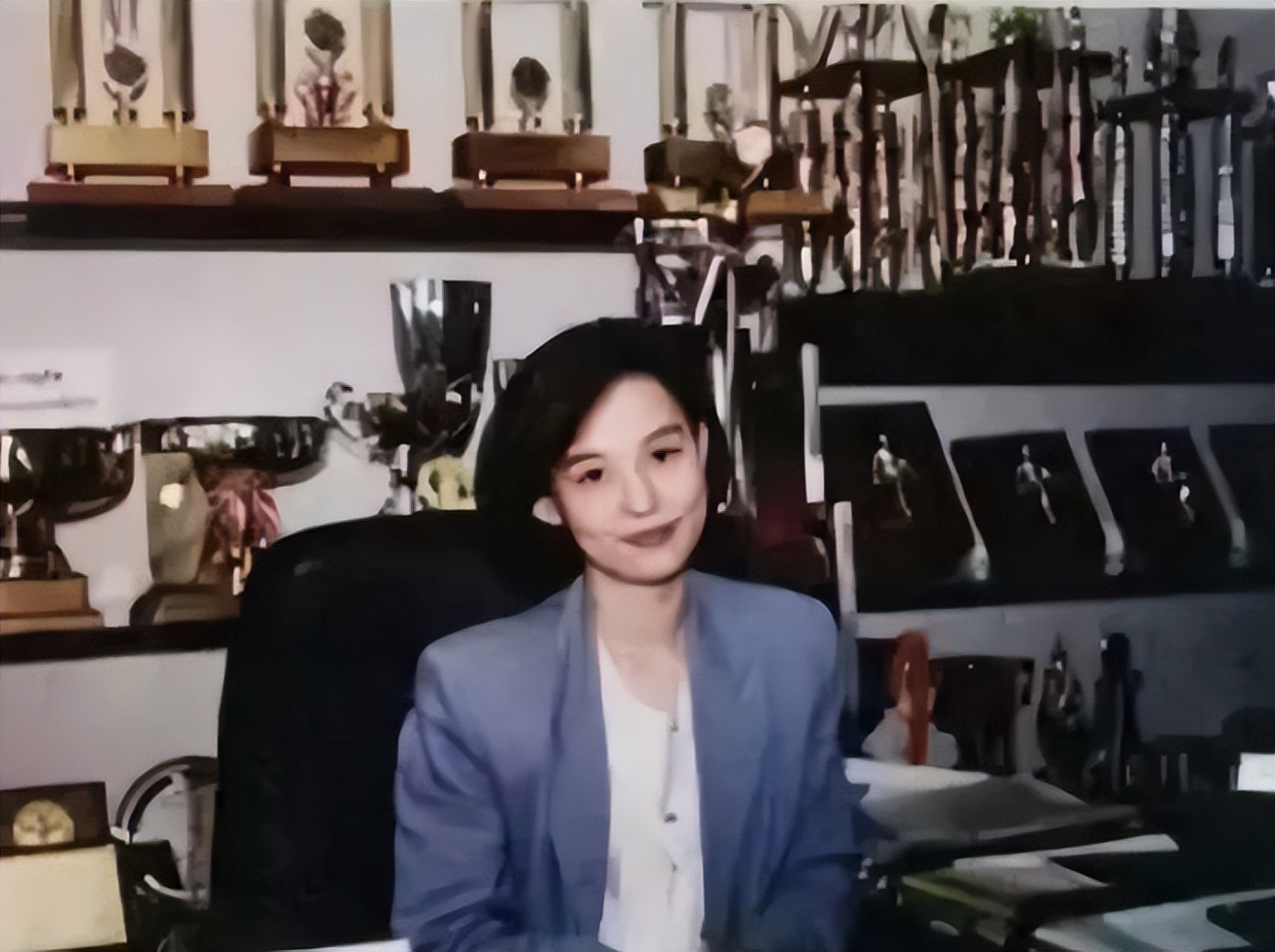 Weng Jingjing: Married to Liu Jialiang, 30 years older - iNEWS