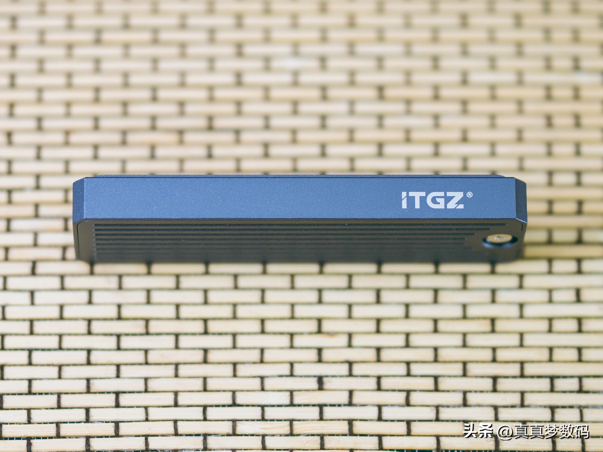 2GB per second! USB3.2 Gen2X2 solid-state hard drive box evaluation ...