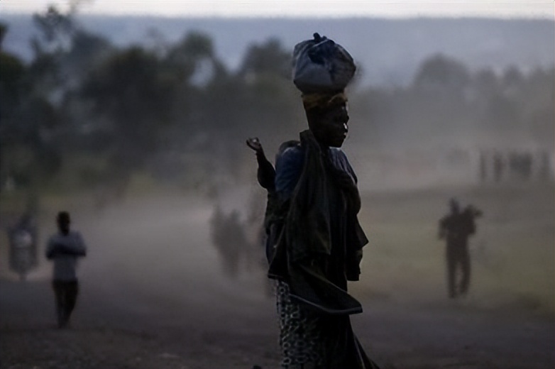 What was the cause of the outbreak of the Congo War? How did it affect ...