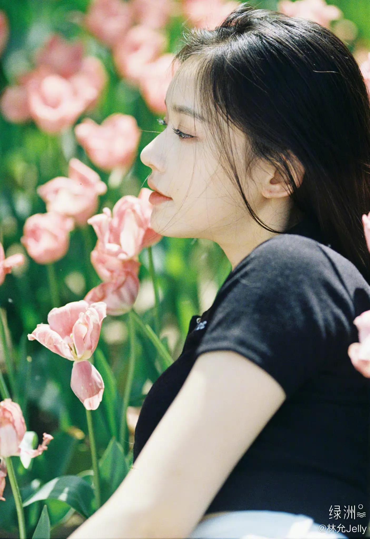 Lin Yun: People are more delicate than flowers - iNEWS