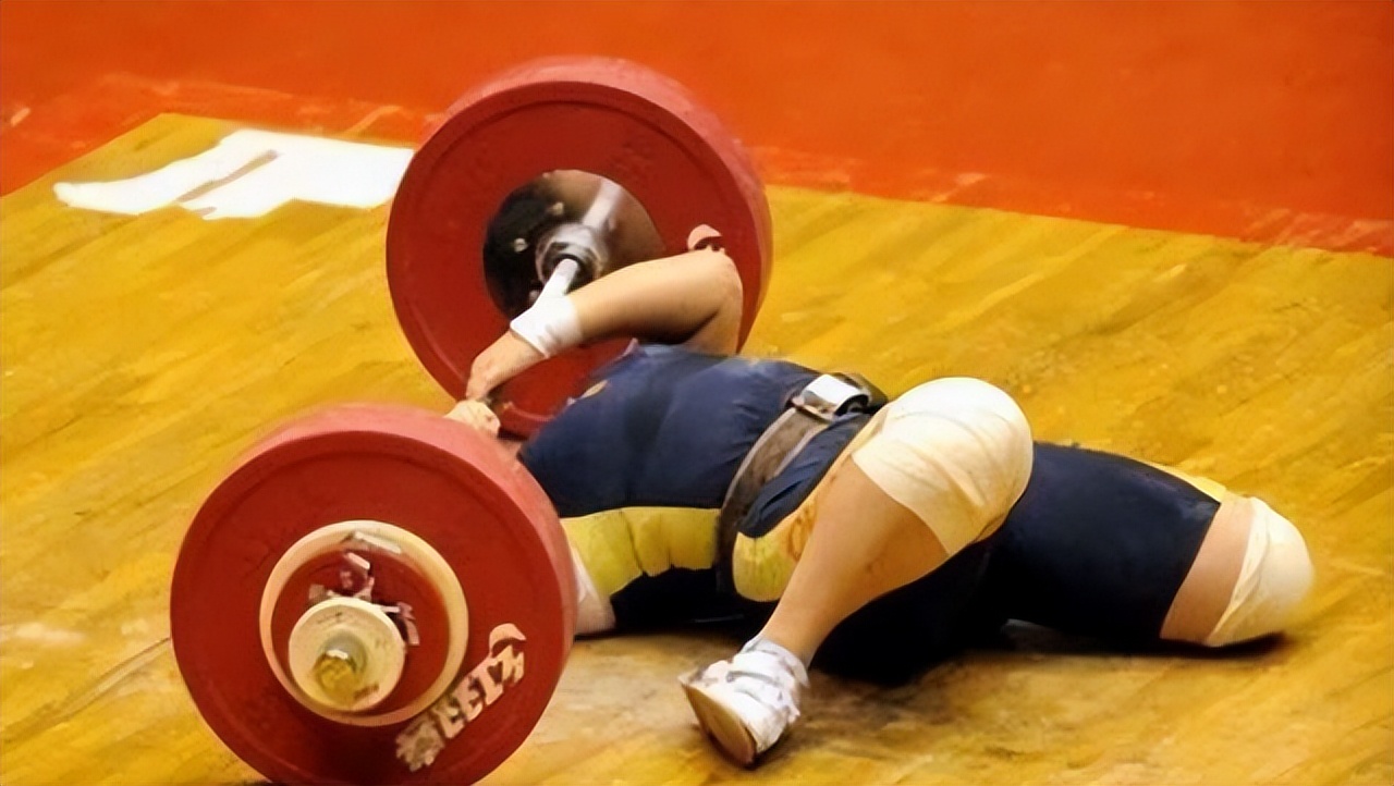 China's 100th Gold Medal Competition - iNEWS