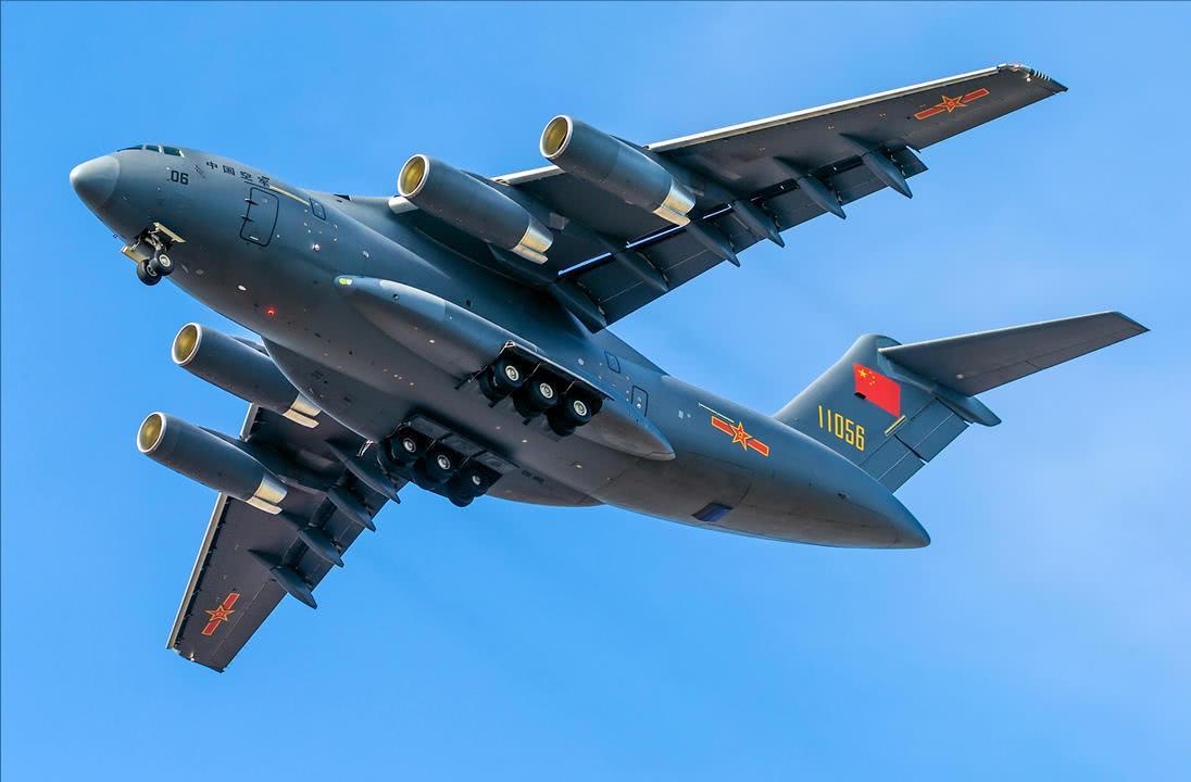 New pictures of Yun-20B are exposed again, the four turbofan-20 are ...