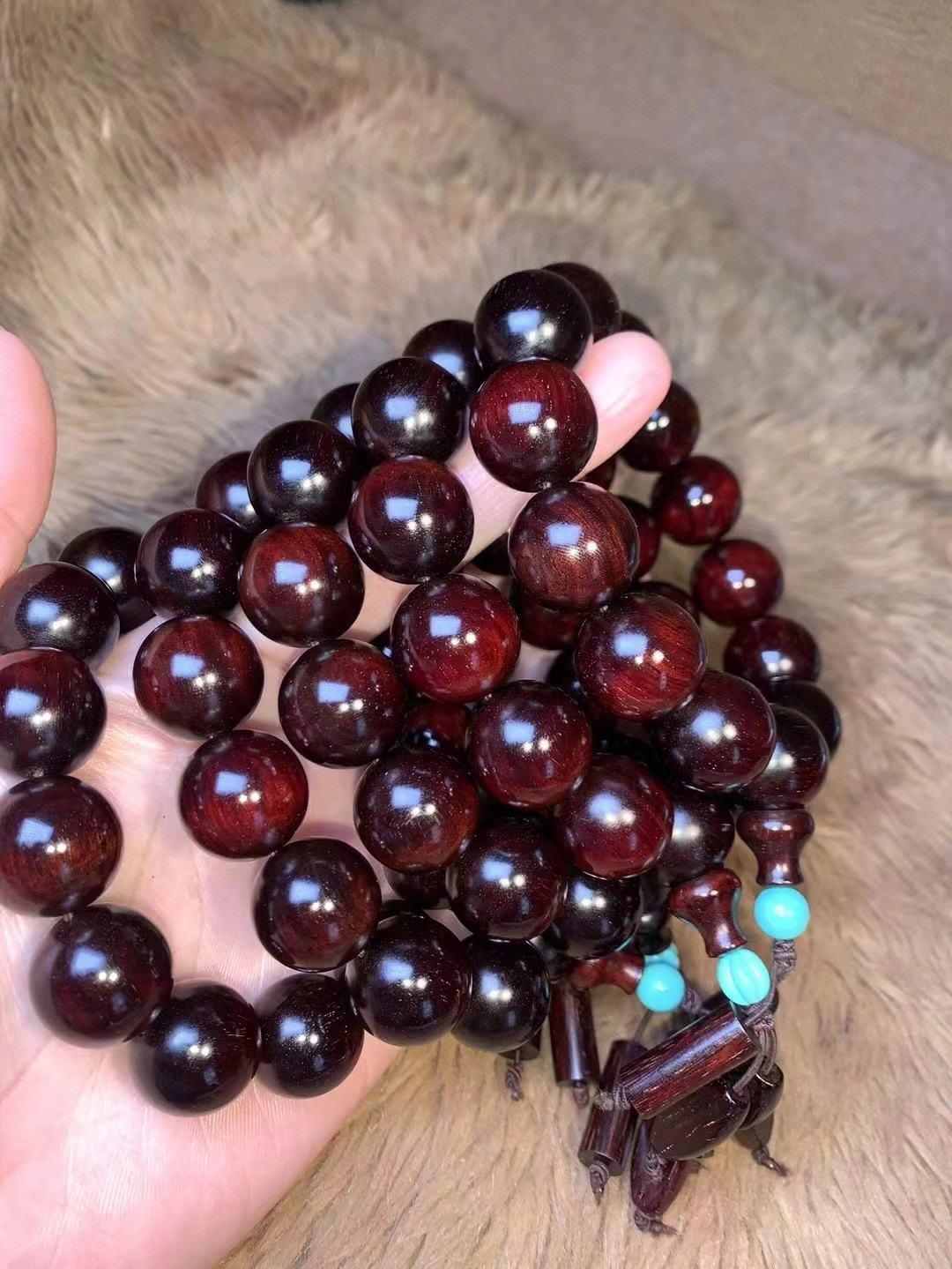 Small leaf red sandalwood "fake Venus" is too deceitful, like small ...