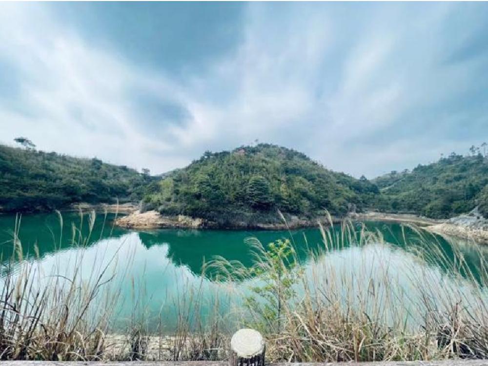 Go to Zheng Gong's station and walk into the legendary military camp ...