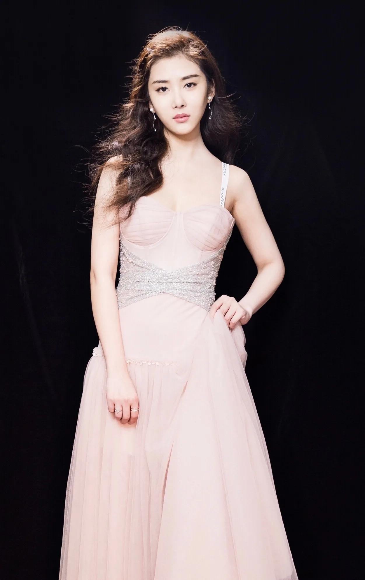 Fan Meng is so beautiful - iMedia