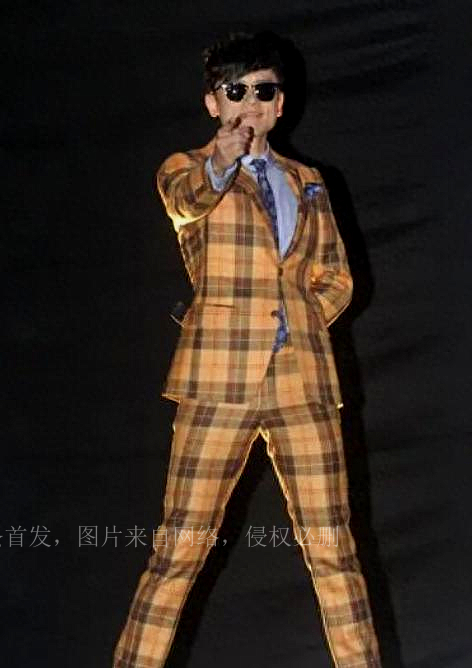 Without comparison, there is no harm. It's too embarrassing to wear ...