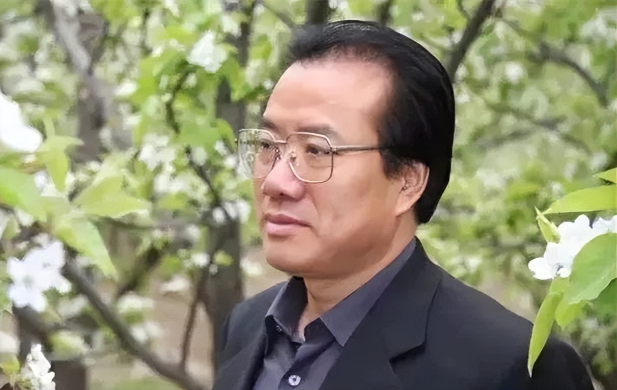 Wang Kejin's Philosophy of Imagery - iNEWS