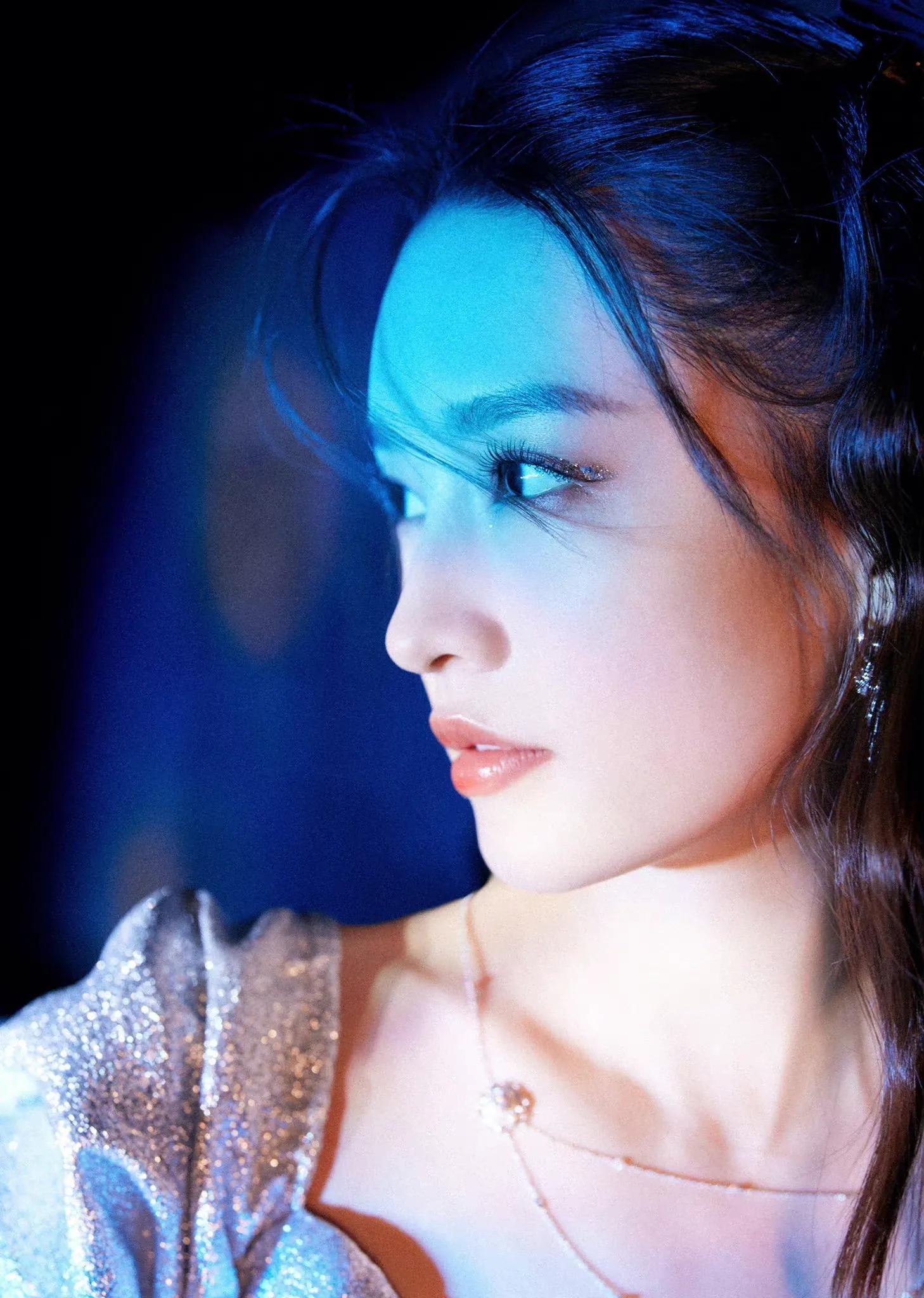 Appreciation of beautiful pictures: Li Qin - iNEWS