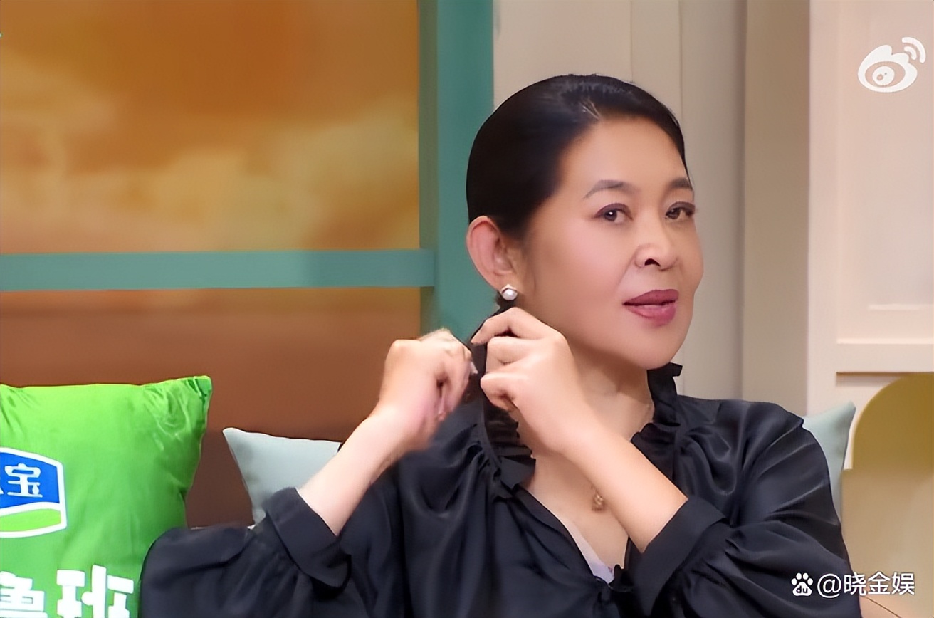 Ni Ping: From childhood to adulthood, she loved smug beauty and told ...