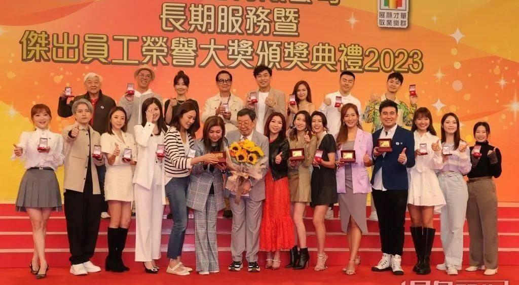 TVB Hua Dan Yao Ziling Peach Blossom Wang reveals that people inside ...