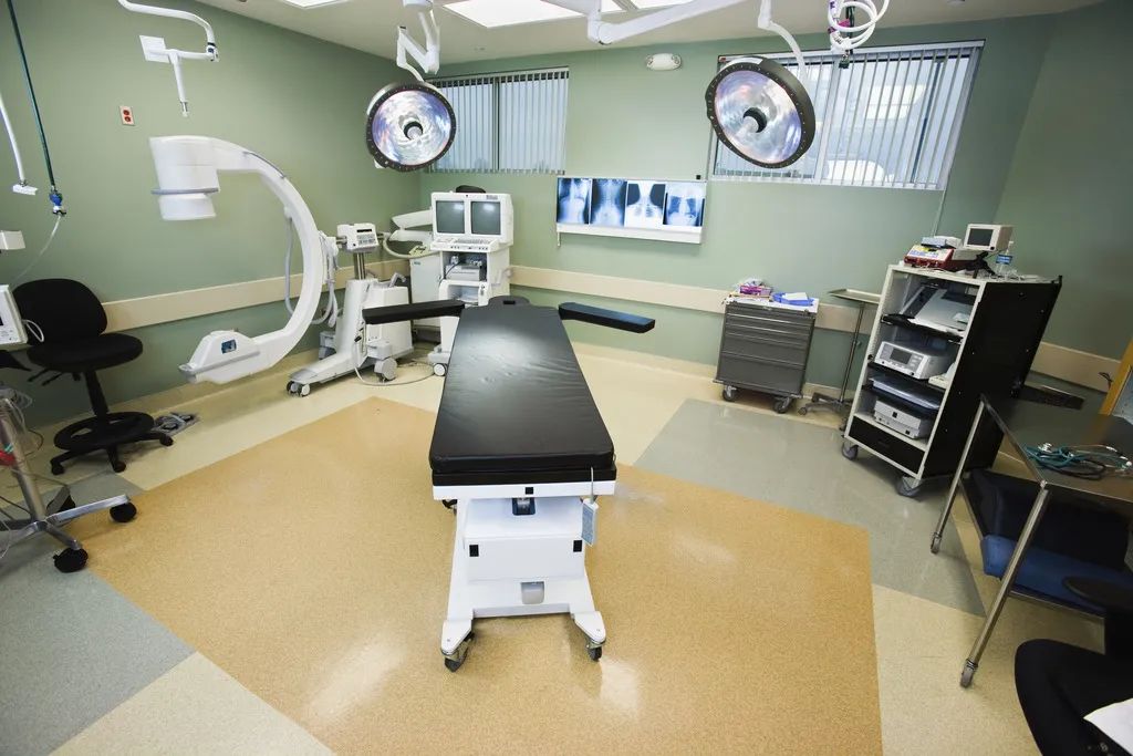 Regardless of the weather outside, the operating room is always warm in ...