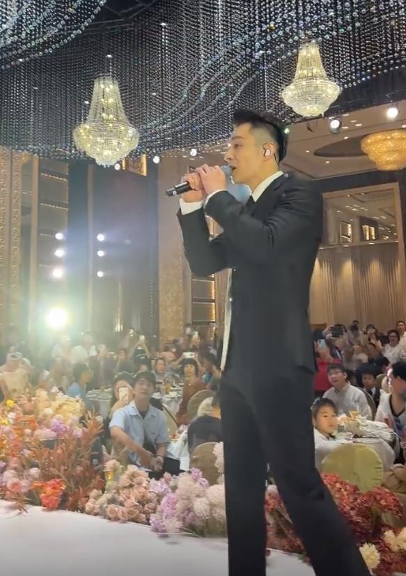 shock! Pakho Chau's wedding concert caused controversy, and the 700,000 ...