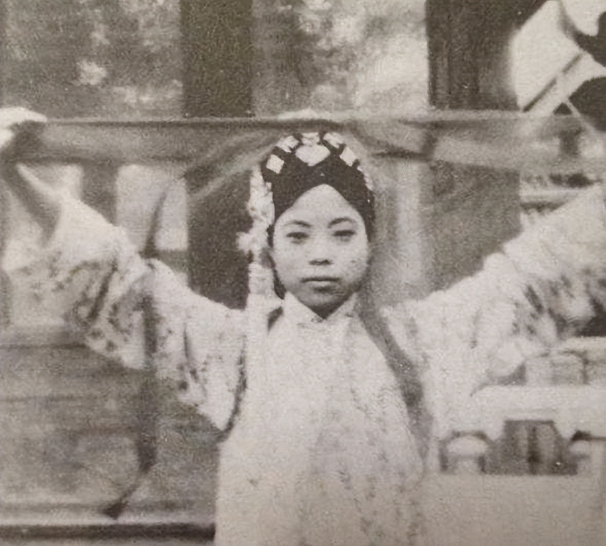 The life of Puyi's concubine Wenxiu before and after her remarriage in ...