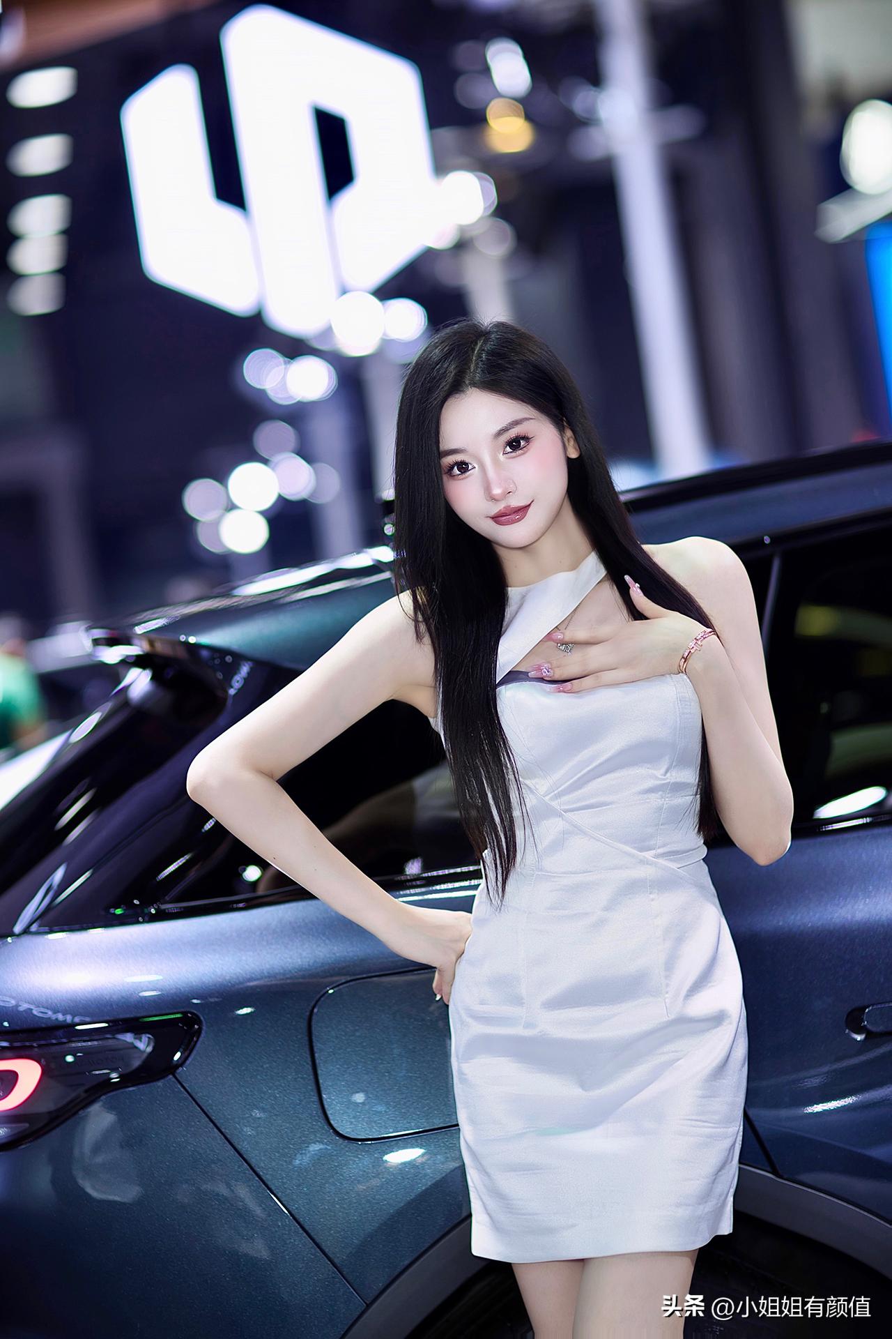 Good-looking internet celebrity beauties episode 117 - iNEWS