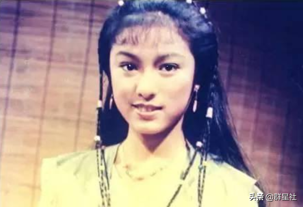 8 versions of Huang Rong, Weng Meiling was chosen by Jin Yong himself ...