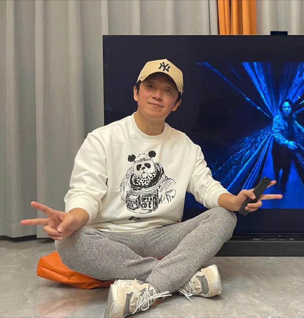 Pan Yueming is so kind! Now it is rare to talk publicly about his ex ...