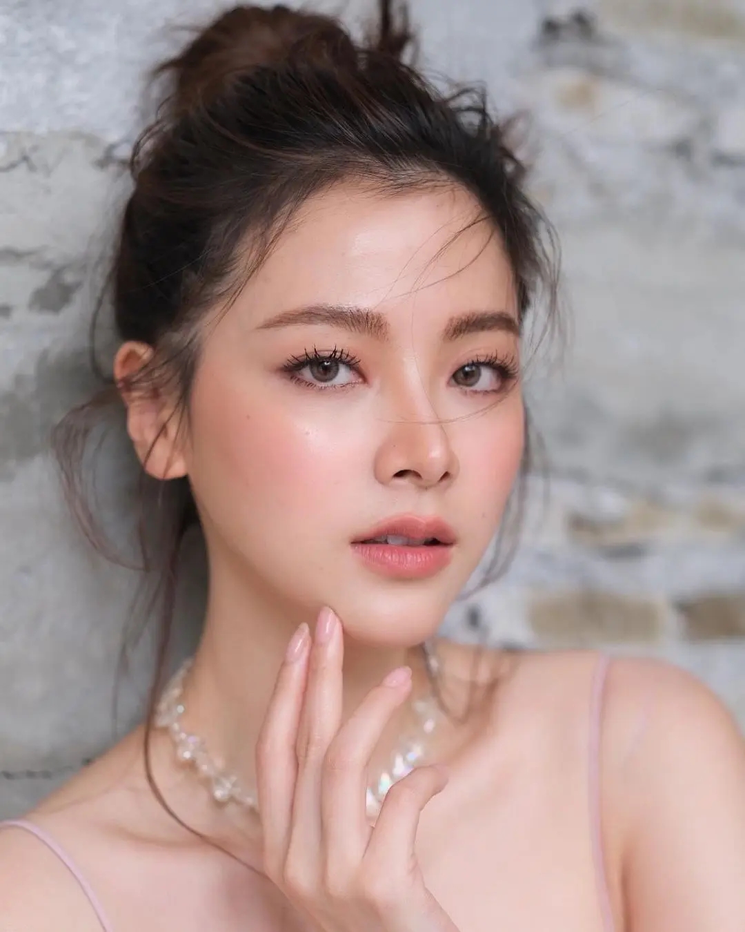 "Thailand Idol Actor": Pinchina Loveserpai Boon (Lu Aihui) - iNEWS