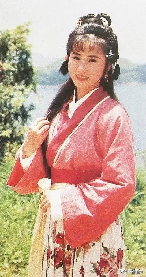 The third beautiful shooting star in those Hong Kong movies: Zhong ...