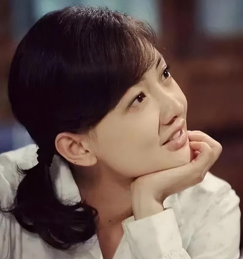 Niu Li's face was black throughout the live broadcast, she looked in ...