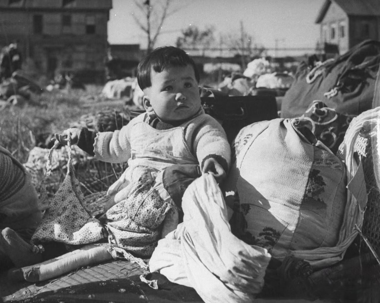 35 pictures look at Shanghai in 1945, the first thing to do after the ...