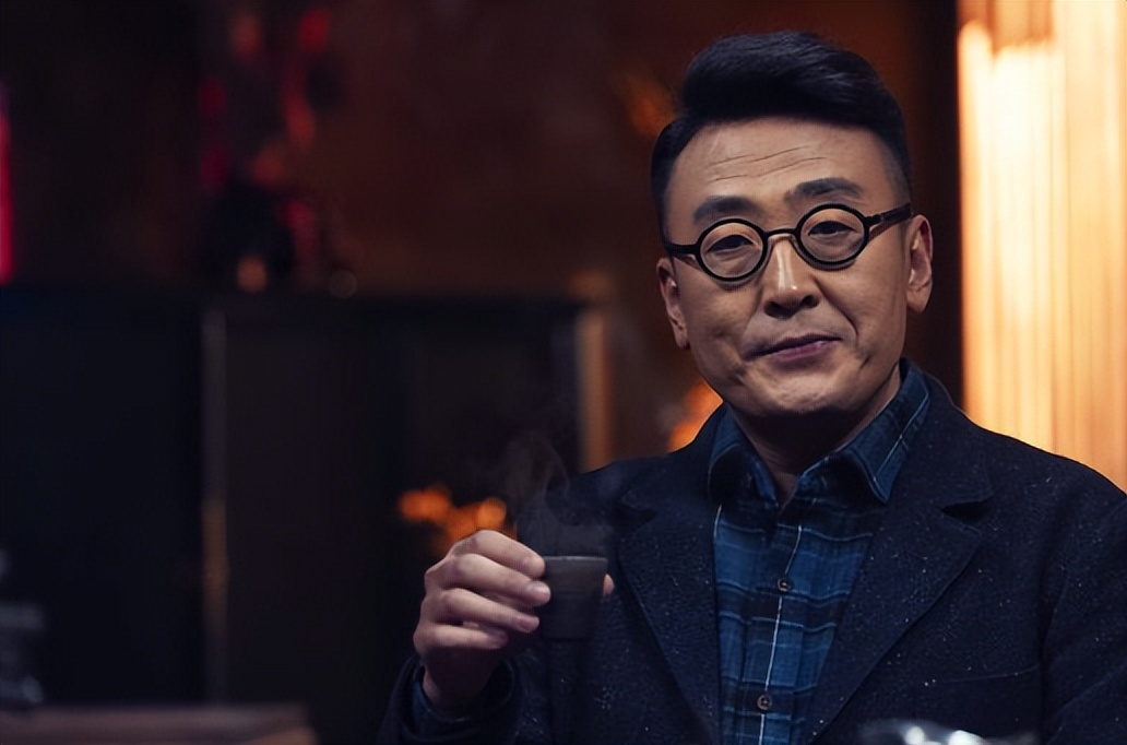 Sexy "bad woman" Tang Xiaoyan, a slightly tainted, heroic life full of loyalty - iMedia