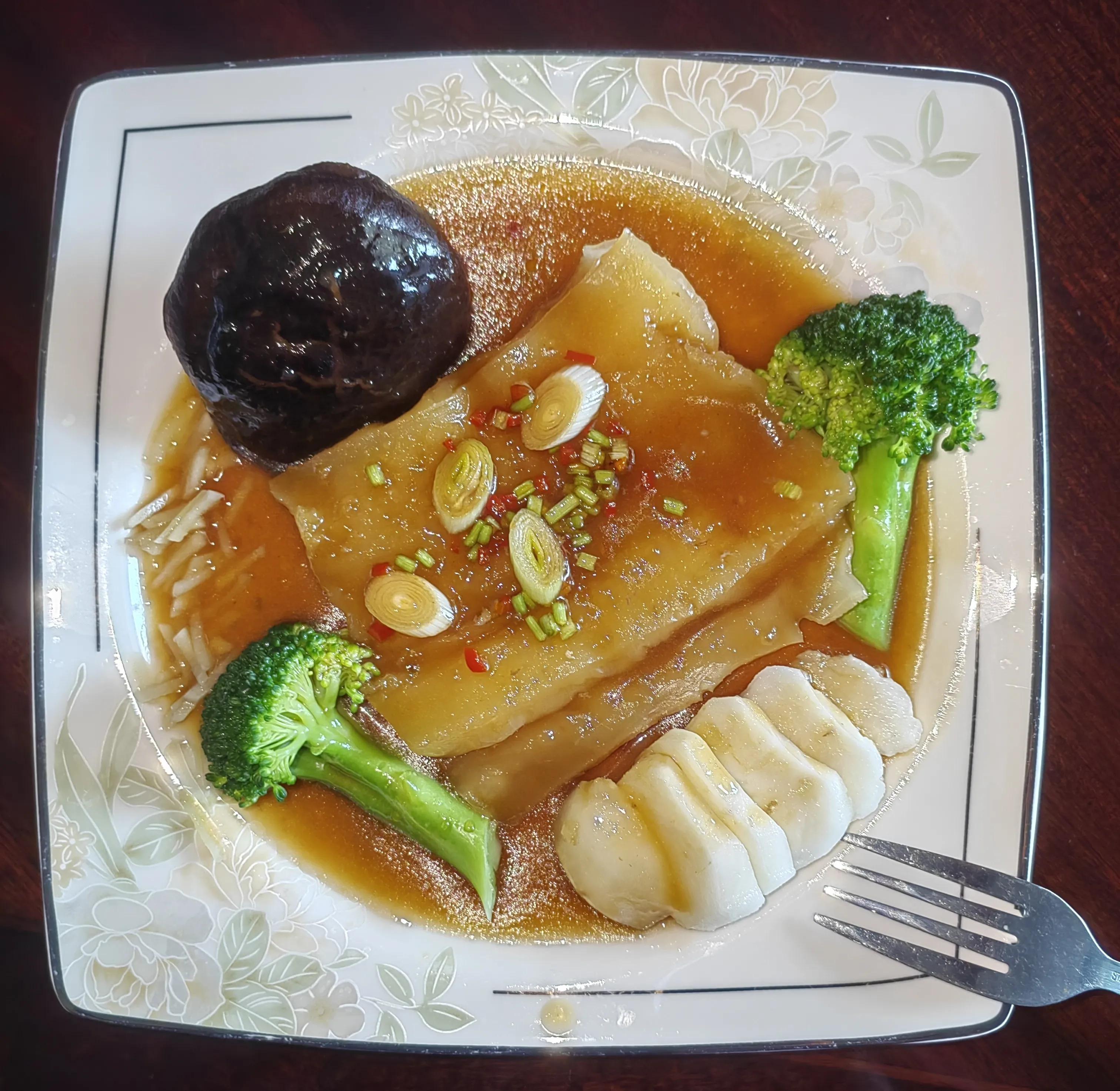 Fish Maw with Abalone Sauce - iNEWS