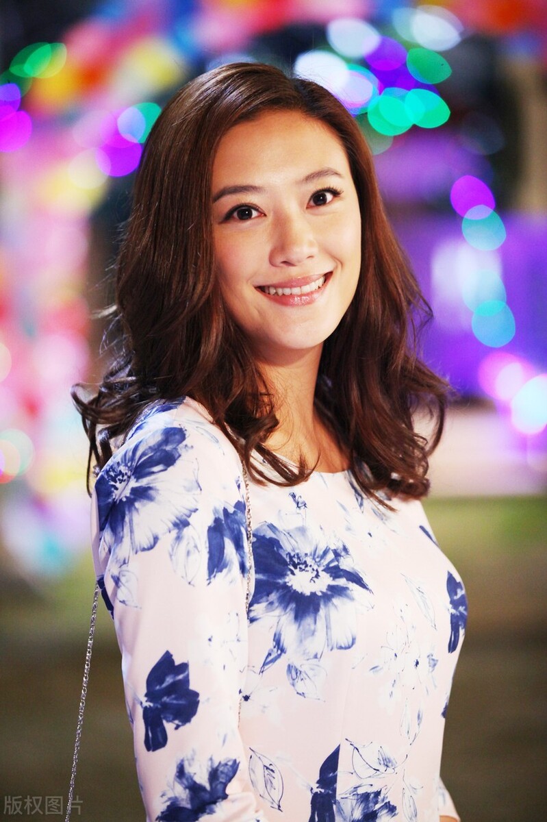 Cherrie Ying's atlas, I really like Cherrie Ying's looks, the ...