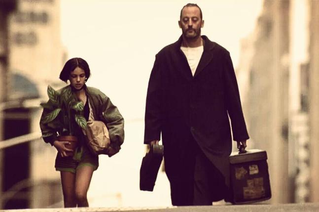Jean Reno established a special relationship with a 12-year-old girl in ...