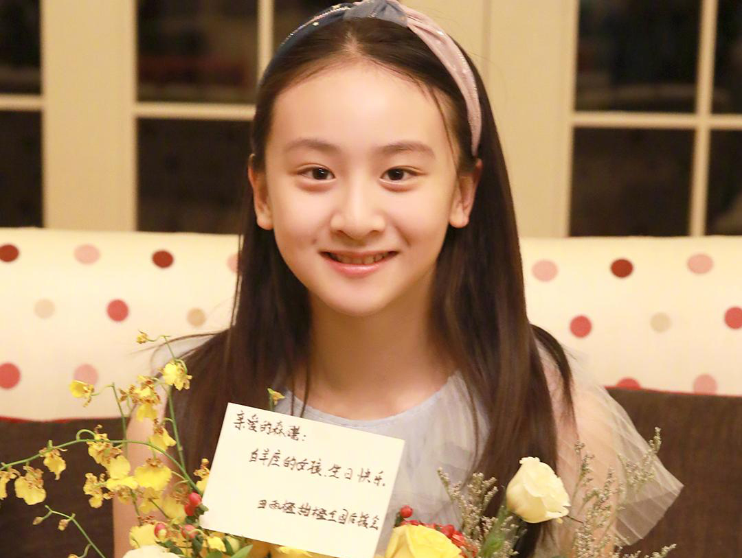 Wang Shiling's recent photos have been exposed. She is luxurious, rich ...