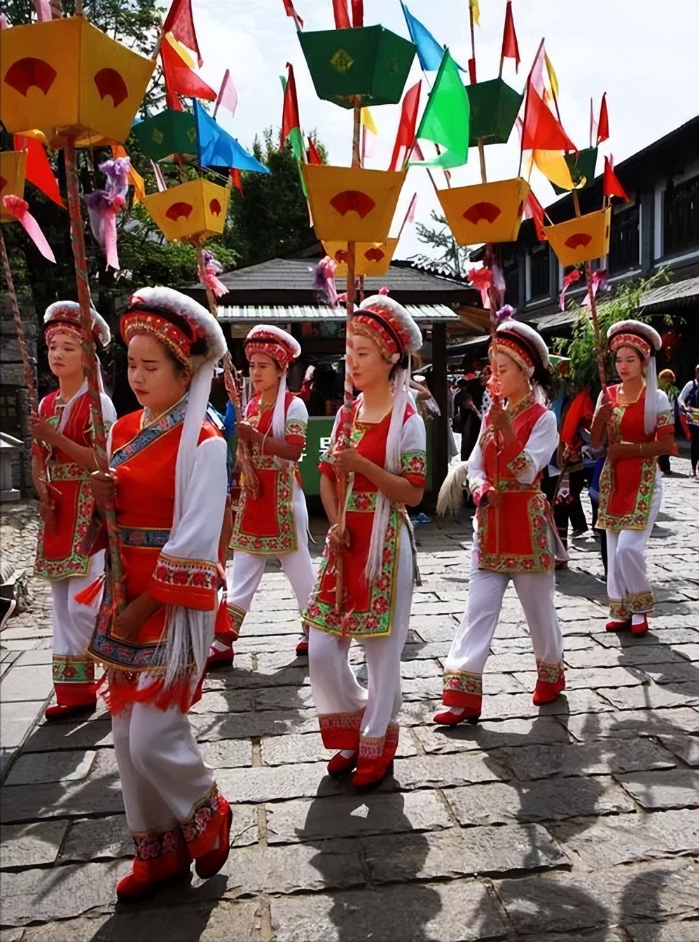 As a minority ethnic group in China, what is the integration and ...