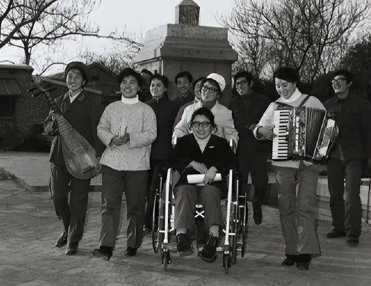 Wang Zuoliang and Zhang Haidi: married quietly in 1982, bravely faced ...
